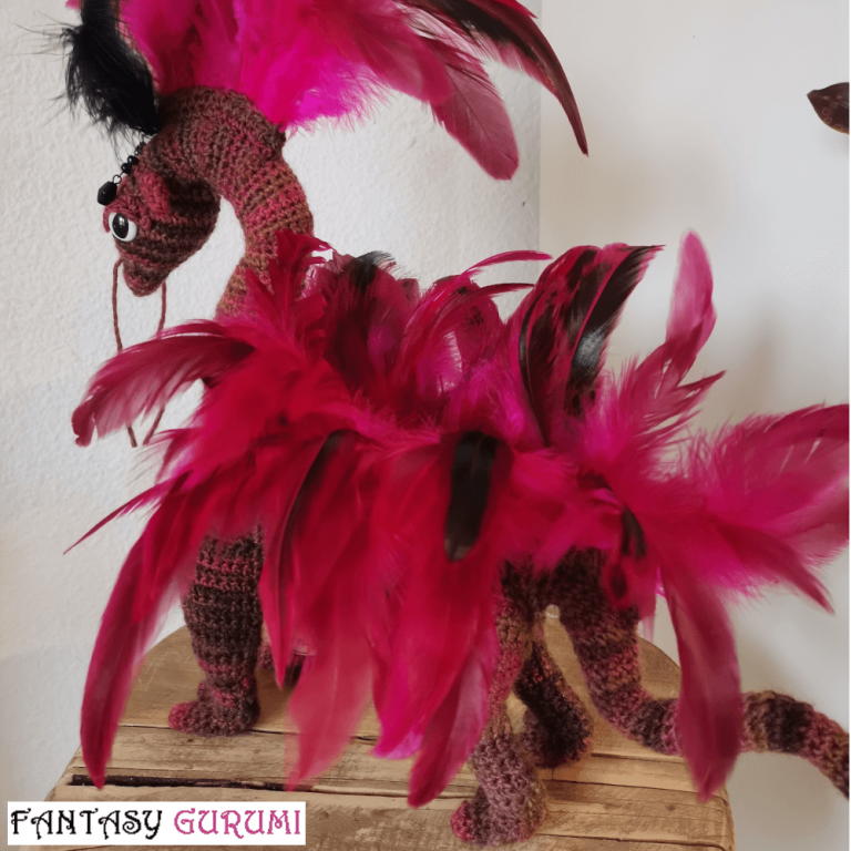 Dragon plumes , décoration intérieure France - Fantasy Gurumi